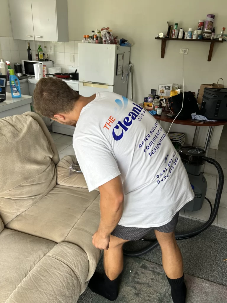 Spannende Gebudereinigung Cleaning Company Solutions Bild